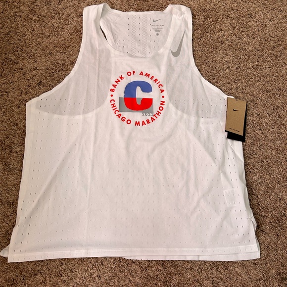 Nike | Shirts | Nwt Nike Chicago Marathon 223 Aeroswift Running Singlet ...